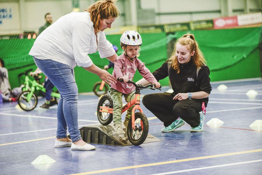 Children’s Cycling | Learn to ride a bike with Newport Live